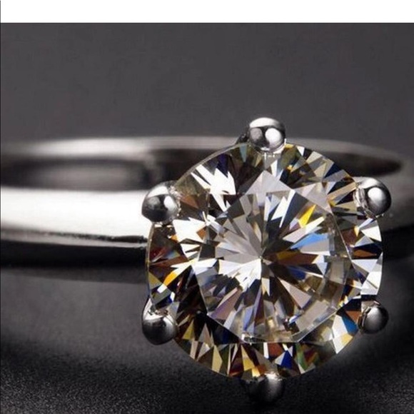 Jewelry | Single Solitaire Diamond Ring Pt95 Engagement | Poshmark